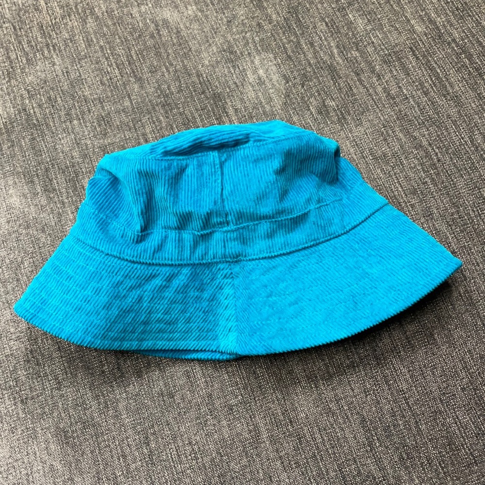 Brand New Bucket Hat From Urban Outfitters. - Gem
